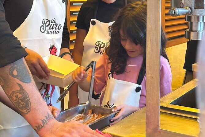 Feel like a Churro Master in our Shop - Who Will Love This Experience?