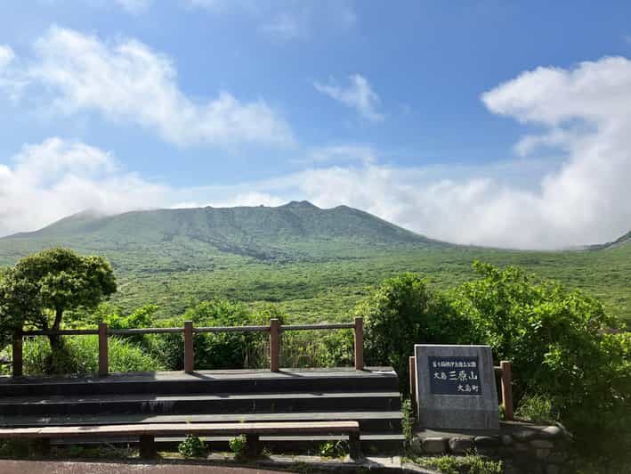 Feel the volcano by trekking at Mt.Mihara - Key Points