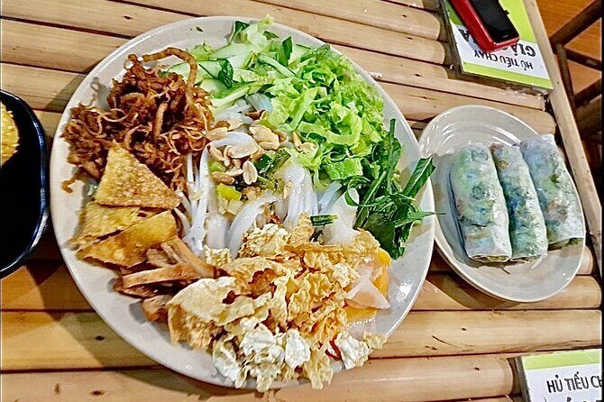 FEMALE TOUR GUIDE | Private Street Food & Sightseeing By Scooter - Frequently Asked Questions