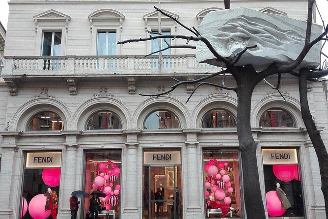 Fendi Experience: the pure essence of Roman high fashion - FAQs
