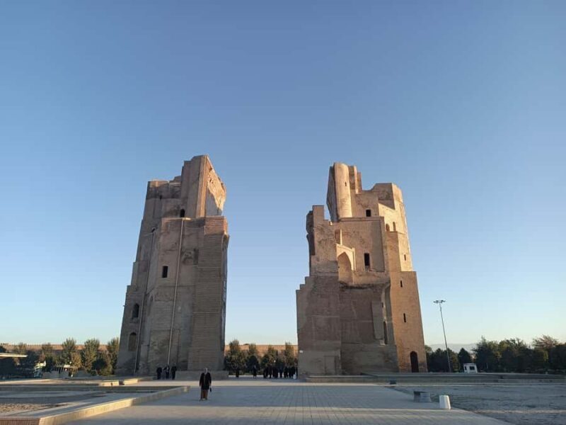 Fergana Valley: tour to ancient civilization and traditions - Key Points