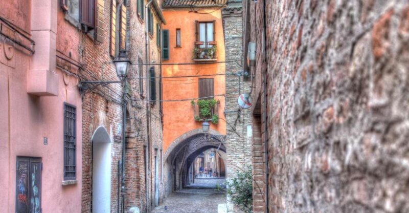 Ferrara: 2-Hour City Center Walking Tour - FAQ