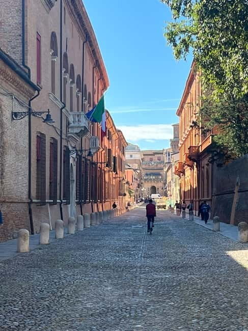 Ferrara & Lunch In Osteria - Private Day Tour From Bologna - The Value of the Experience