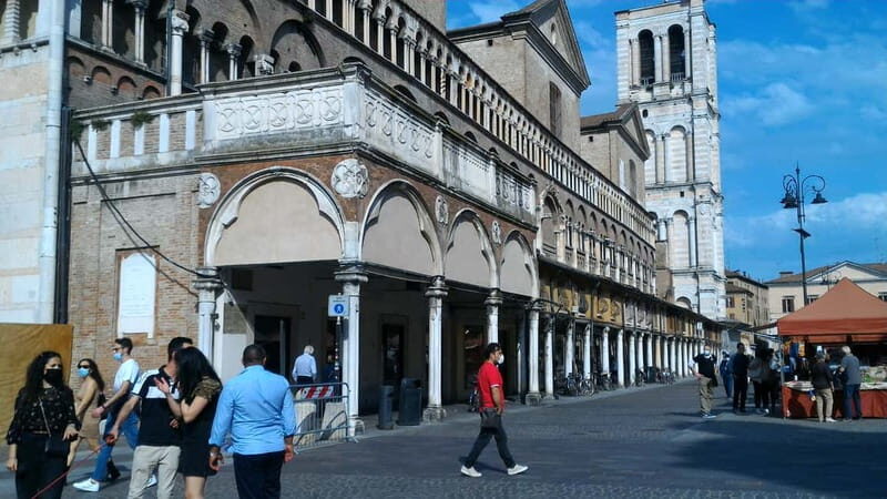 Ferrara: Medieval Ferrara and the Jewish Ghetto Walking Tour - Key Points