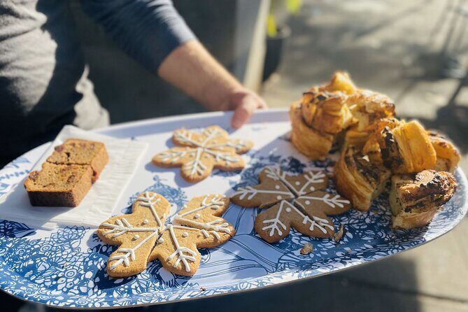 Festive Flavors of Pike Place Market Holiday Food Tour - Practical Considerations