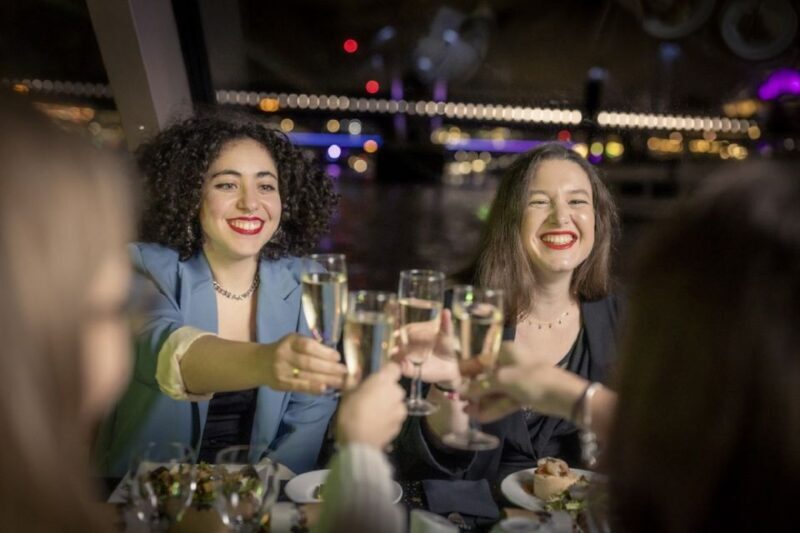 Festive London New Years Eve 3-Course Dinner Cruise - Who Will Appreciate This Experience?