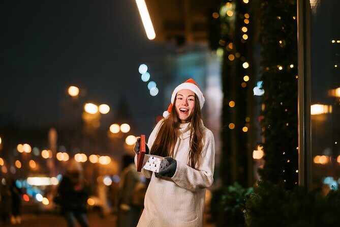 Festive Los Angeles: A Christmas Walking Tour - Key Points