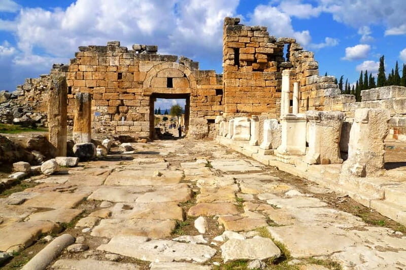 Fethiye: Pamukkale Hot Spring & Hierapolis Small-Group Tour - A Practical Overview of the Experience