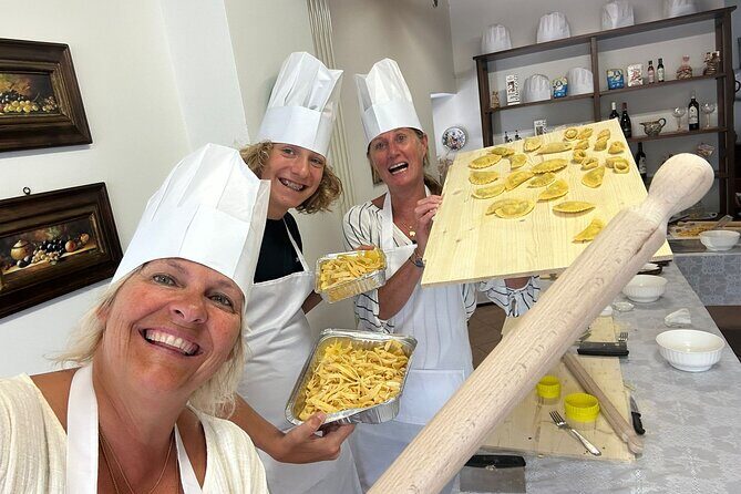 Fettuccine & Ravioli Class in Assisis Home-Style Cooking School - The Cost and Its Value