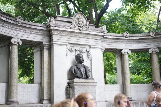 Fifth Avenue Gilded Age Mansions Walking Tour - The Value of a Guided Walk