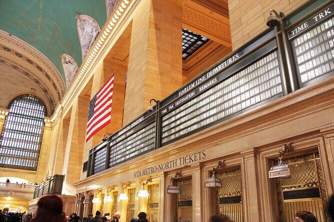 Fifth Avenue Unveiled: Luxury, History & Icons Walking tour - An Introduction to the Tour Experience