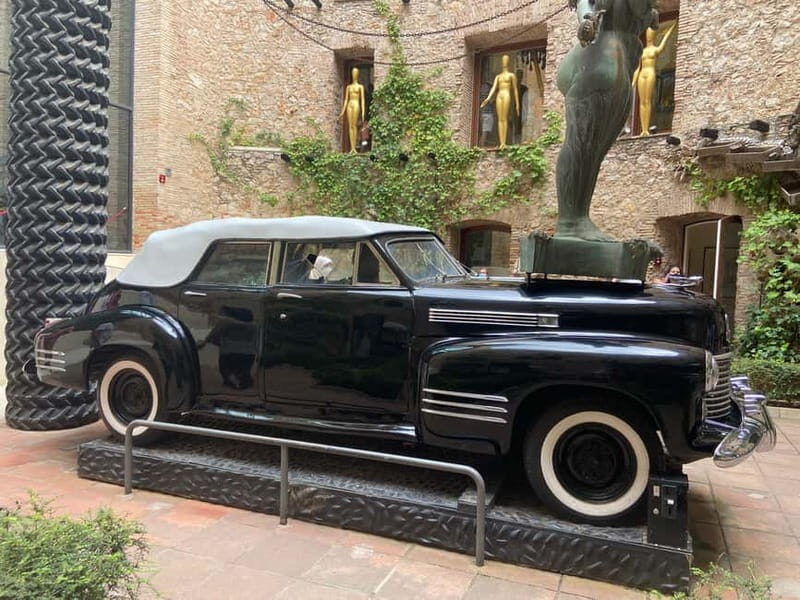 Figueres: Dalí Theater-Museum Guided Tour - Practical Tips