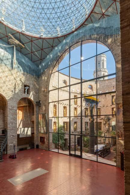 Figueres: Dalí Theatre-Museum Guided Tour with Tickets - Why This Tour Is Worth Considering