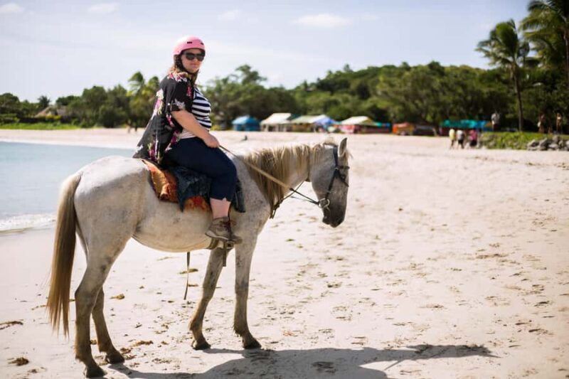 Fiji: Beach Horseback Riding Tour with Lunch and Transfer - Practical Tips for Travelers