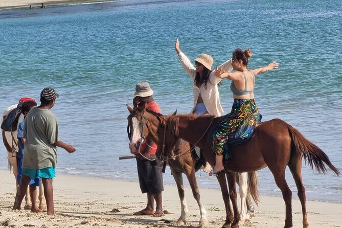Fijian pottery crafting Village Experience & Natadola Beach Tour - An In-Depth Look at the Experience