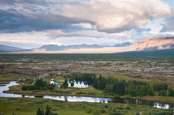 Fire and Ice Helicopter Tour: Glacier and Hengill Geothermal Area - Key Points