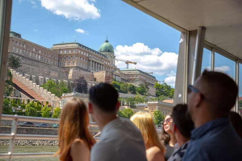 Fireworks Sightseeing Cruise with 1 Drink - Who Is This Tour Best For?