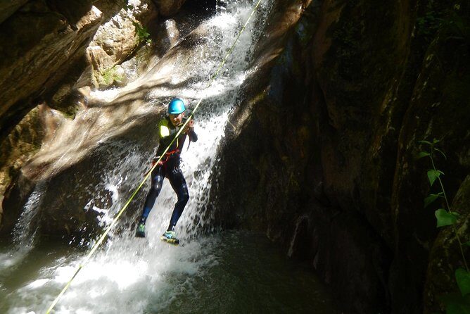 First canyoning in Grenoble in the Vercors - Who Will Enjoy This?