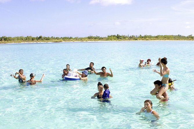 "First Lady" Private Snorkel & El Cielo Sandbar Combo - A Genuine Look at the Experience