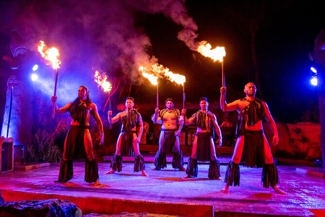 Fish Eye Island Cultural Dinner Show Buffet Course - Who Will Enjoy This Experience?