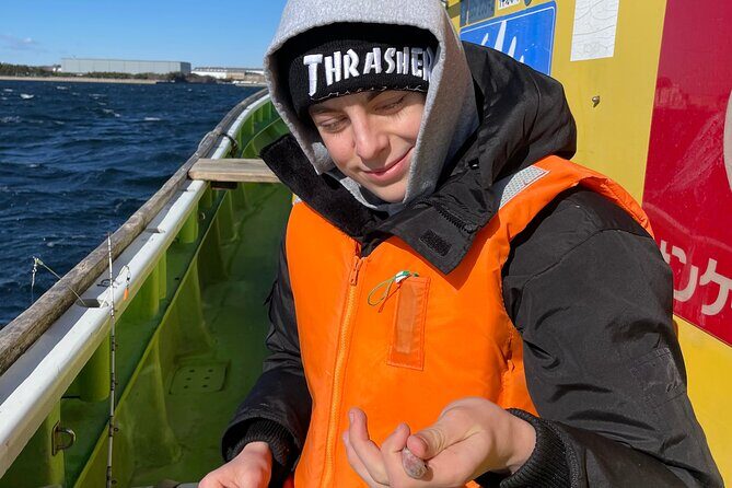 Fishing with Mt. Fuji Views and Japanese Home Cooking Experience - Who Should Consider This Tour?