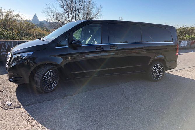 Fiumicino Airport private transfers with luxury Mercedes van - Detailed Breakdown of the Experience