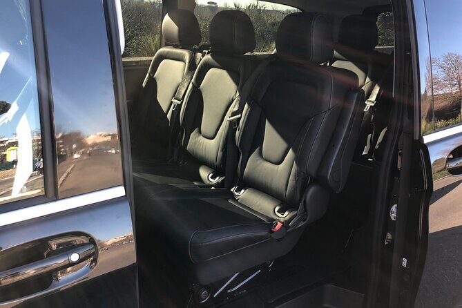 Fiumicino Airport private transfers with luxury Mercedes van - FAQ