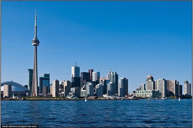 Fixed Price :- Private Transfers Niagara falls Hotel OR Pearson Toronto Airport - Convenience and Flexibility
