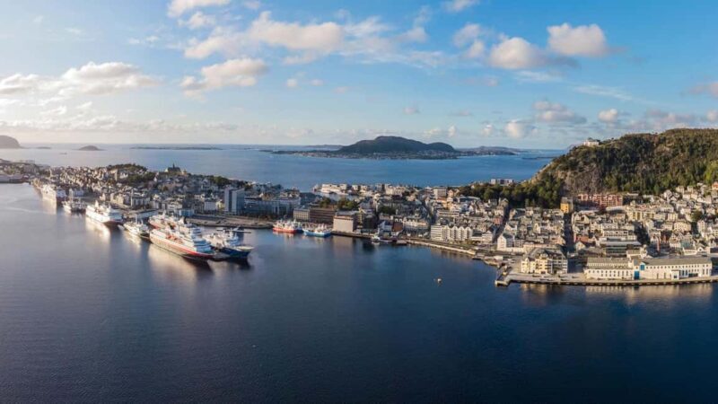 Fjord Tour Round Trip from Ålesund - Authenticity and Scenic Value: What Sets This Tour Apart