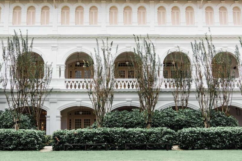 Flagship Singapore Cultural City Tour - The Start: Raffles Hotel and Pickup Options