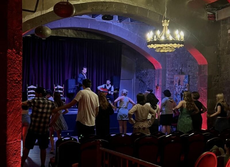 Flamenco Experience (30 minute masterclass) - A Closer Look at the Flamenco Experience