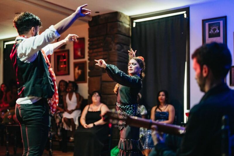 Flamenco Show & Tour in Seville - Key Points