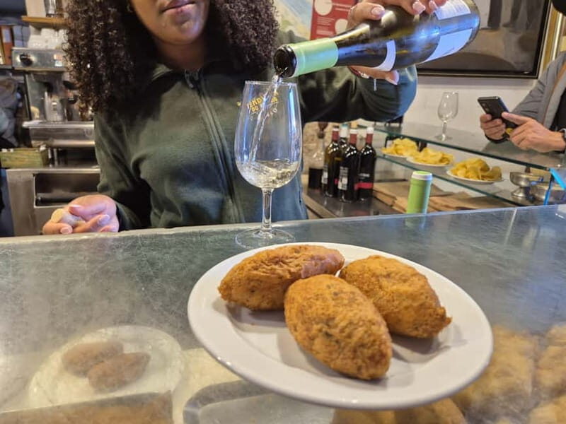 Flavors of Lisbon: Eat Like a Local - Practical Tips