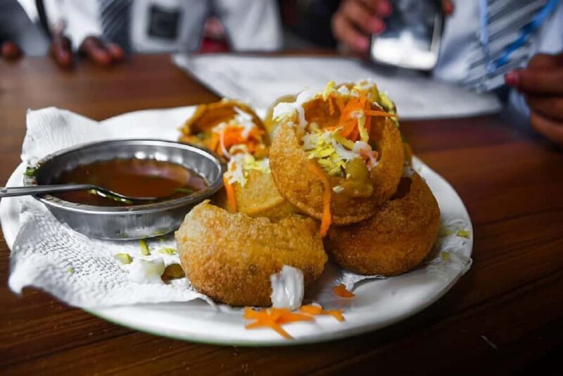 Flavors of Old Kolkata: Food, Heritage & Chai Experience - FAQ