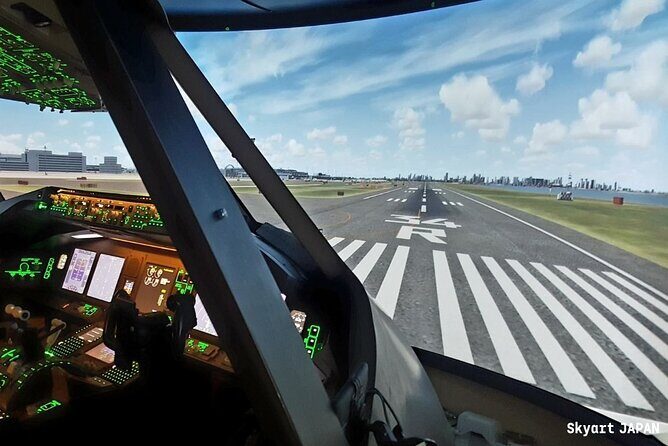 Flight simulation in the real cockpit 70 minutes of real experience!Plane lovers must see - Key Points