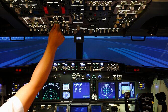 Flight Simulator HI SPEED for 30 Mins - Why Travelers Love This Experience