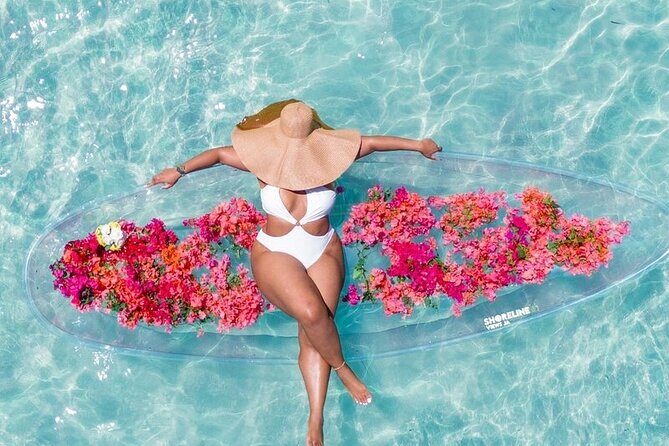 Float and Frame: Clear Kayaking Photo Shoot - Key Points