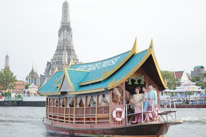 Floating and Train Market Experience from Bangkok - Who Will Love This Tour