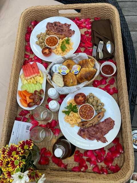 Floating Breakfast Delivery in Bali: International Breakfast - FAQs about the Floating Breakfast Delivery in Bali
