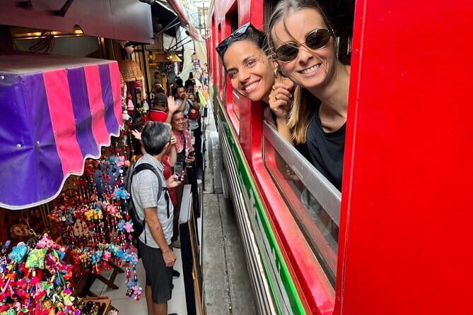 Floating Market & Railway Market Private Tour - The Itinerary in Detail