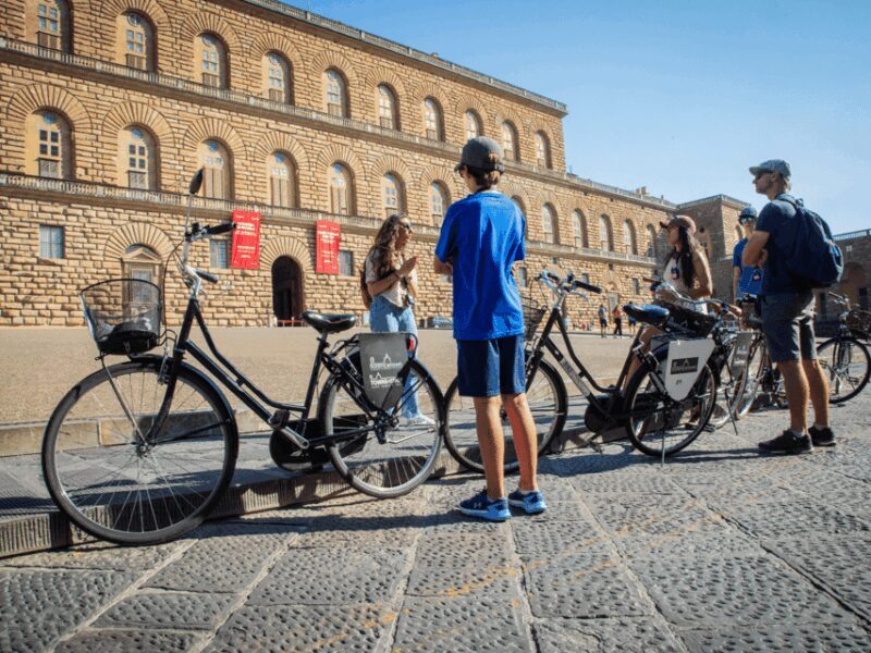 Florence: Accademia Gallery & Vintage Bike Tour - Practical Tips & Considerations