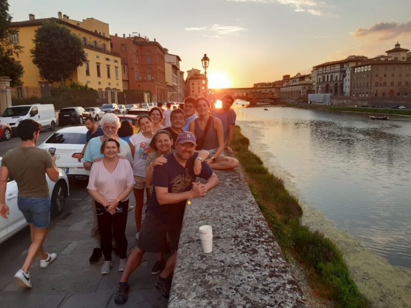 Florence at Night Bike Tour with Wine and Aperitivo Picnic - Key Points