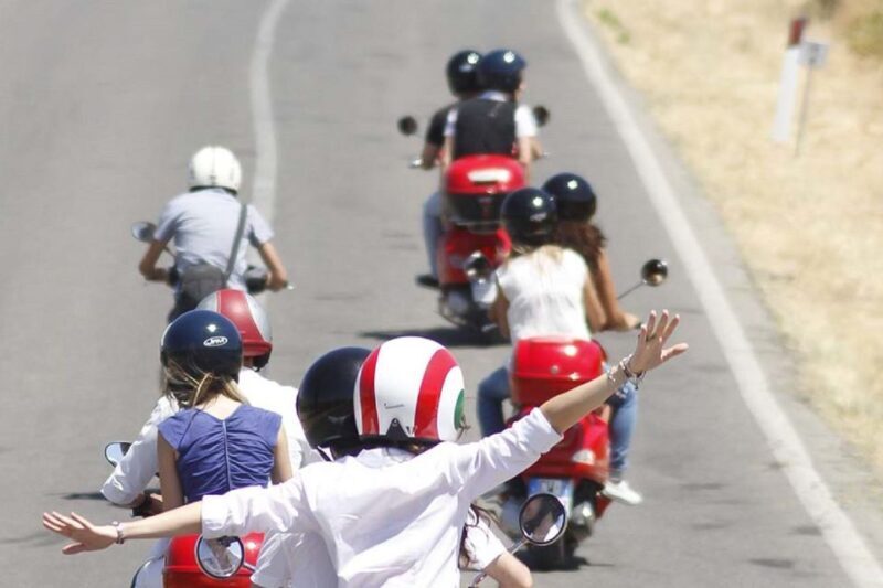 Florence/Badesse: Tuscany Group Vespa Tour with Wine Tasting - Key Points