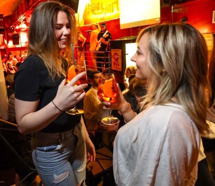 Florence: Bars, Piazzas & Local Vibes Social Walk - An Introduction to Florences Nightlife in a Social Setting