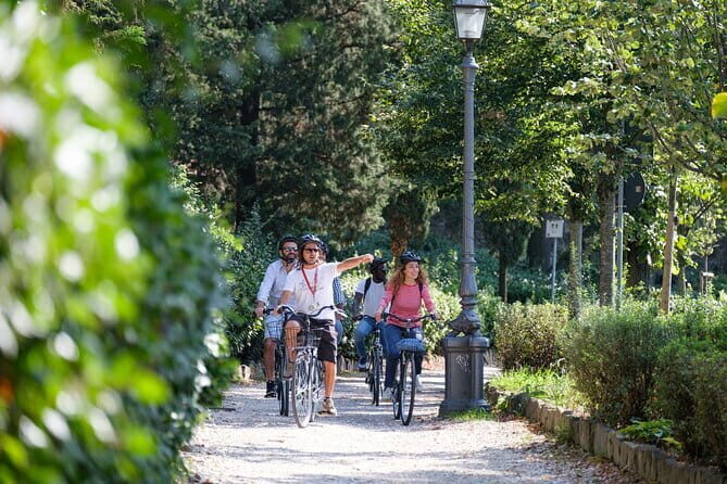 Florence Bikes & Sights Tour for Small Groups or Private - An In-Depth Look at the Florence Bikes & Sights Tour