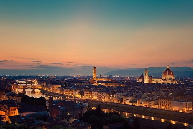 Florence By Night 2-hour Walking Experience - Key Points