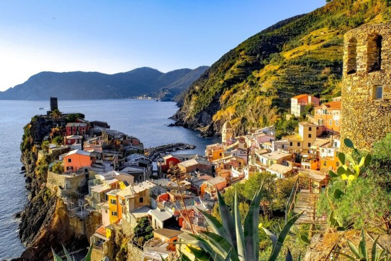 Florence: Cinque Terre Day Trip with Optional Street Food - Practical Tips for Travelers
