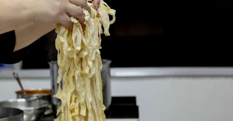 Florence Cooking Class: Fresh Pasta & Tiramisù - Key Points