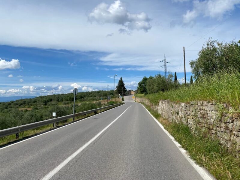 Florence Countryside 2.5h Premium E-Bike Tour + Photo Shoot - What’s Included and What You Pay For