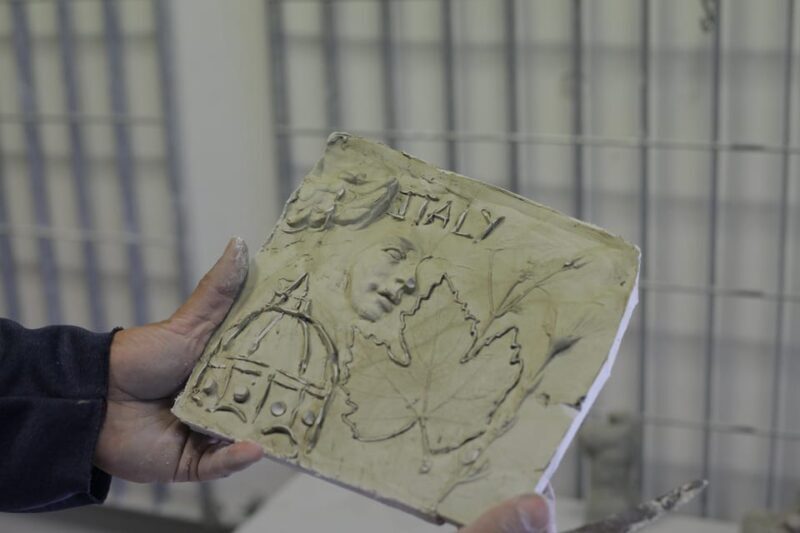 Florence: create your own personalized plaster cast - The Process: From Concept to Creation